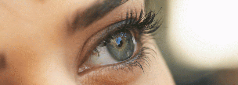 is-squinting-bad-for-your-vision-eye-health-myths-explained_bMJWQeh.gif
